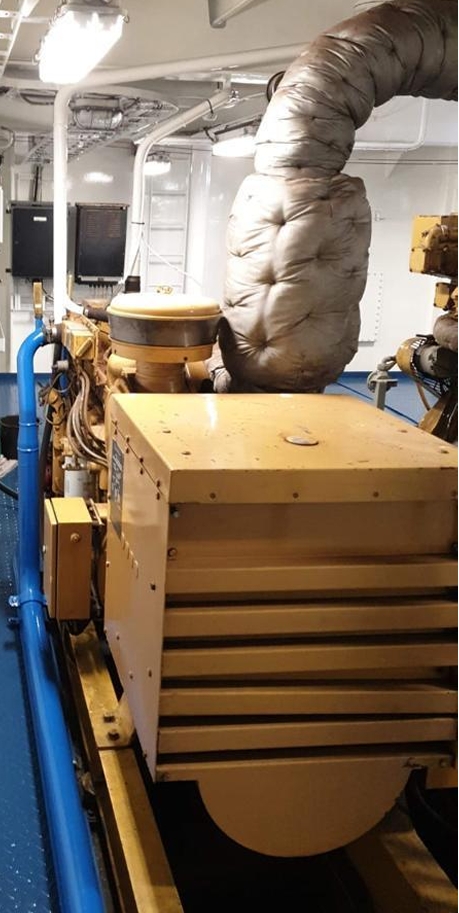 Figee Floating Crane - RemoraDocks