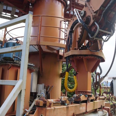 Offshore Pipe Handling Crane - RemoraDocks